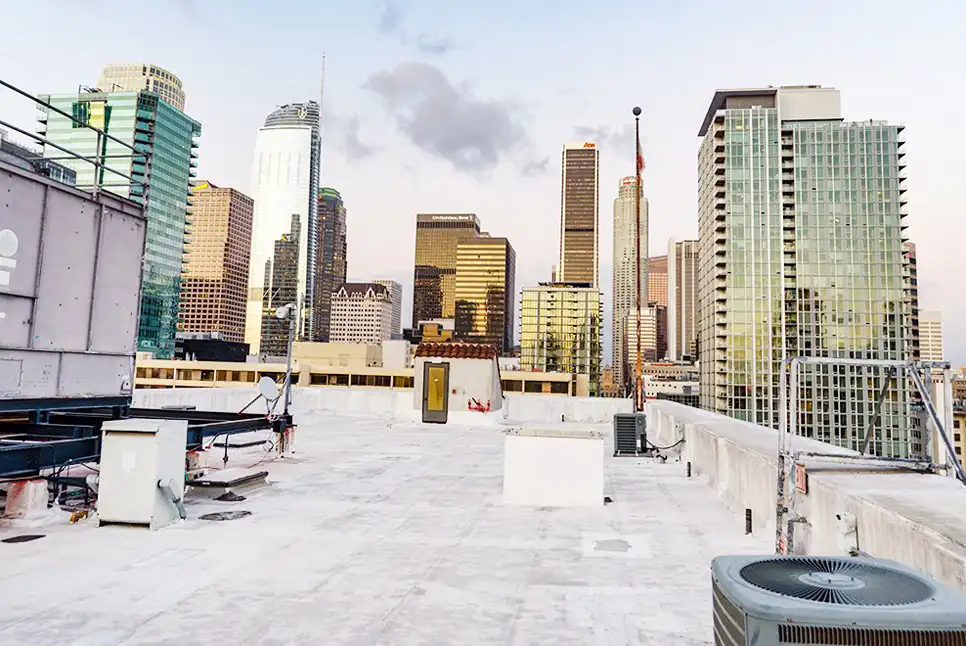 Standard Oil Building Rooftop - DTLA LEASING