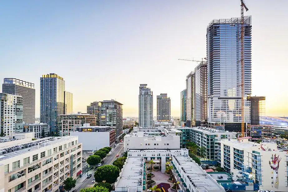 Standard Oil Building Rooftop - DTLA LEASING